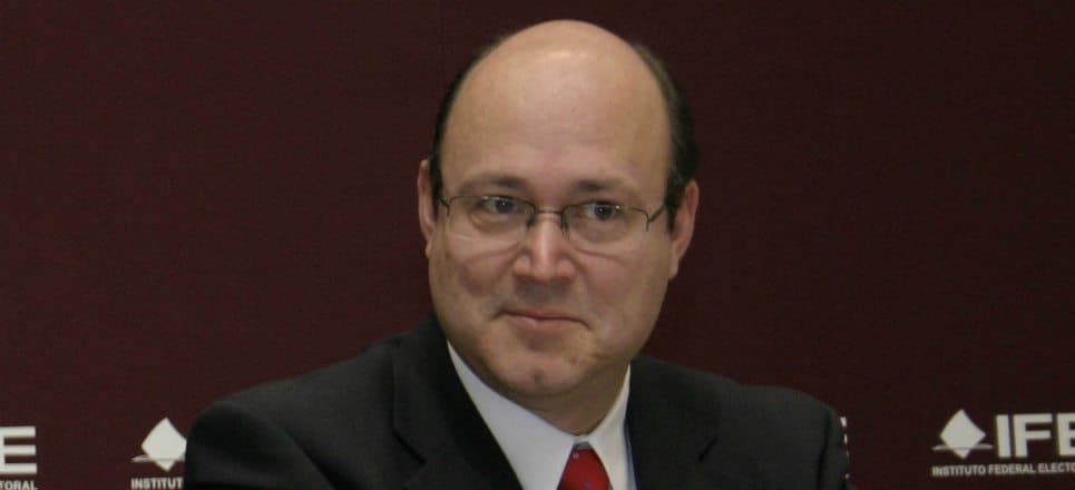 'Mesa de la verdad' afectará poco a EPN: Ricardo Raphael | Aristegui ...