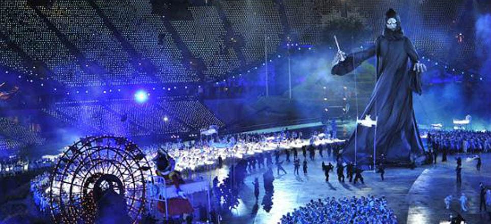 'Su majestad' J.K. Rowling leyó a Peter Pan en la inauguración ...