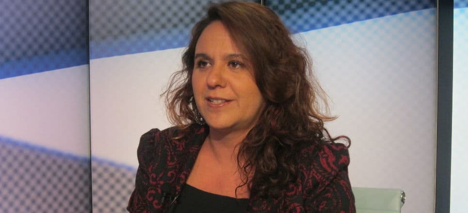 El periodismo debe dar voz a los invisibles: Marcela Turati en CNN ...