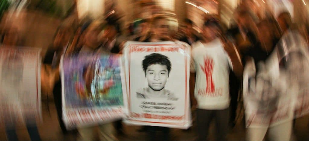Plataforma Ayotzinapa muestra que nadie ayudó a los normalistas ...