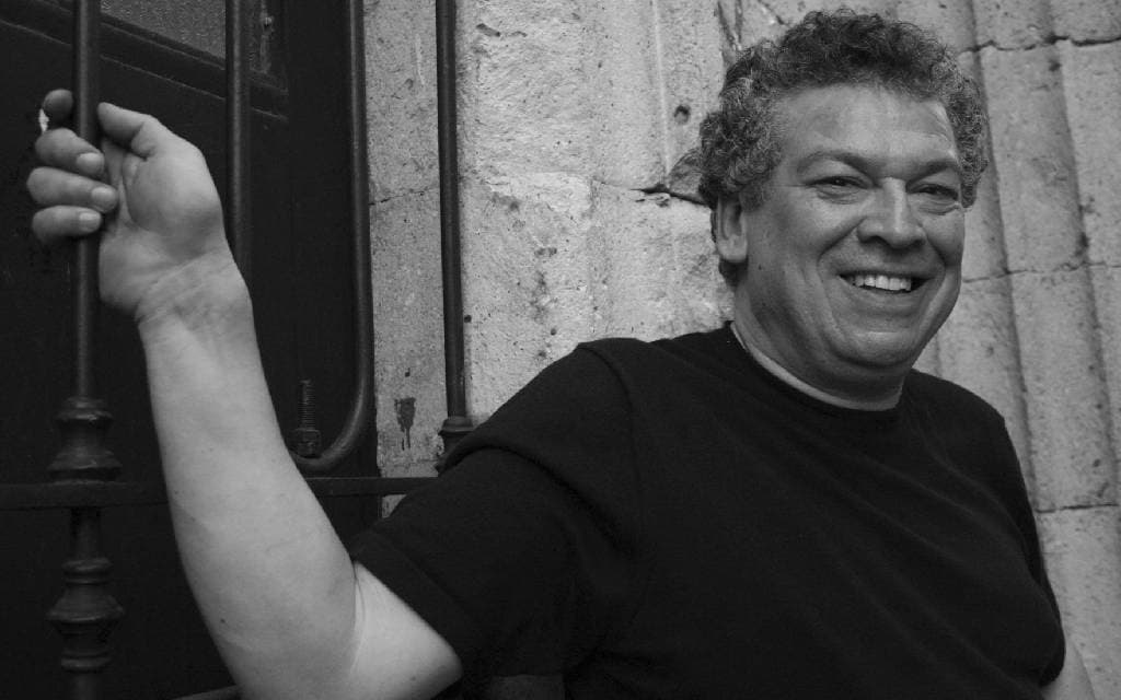 Francisco Goldman gana el American Book Award por su novela 'Monkey Boy ...