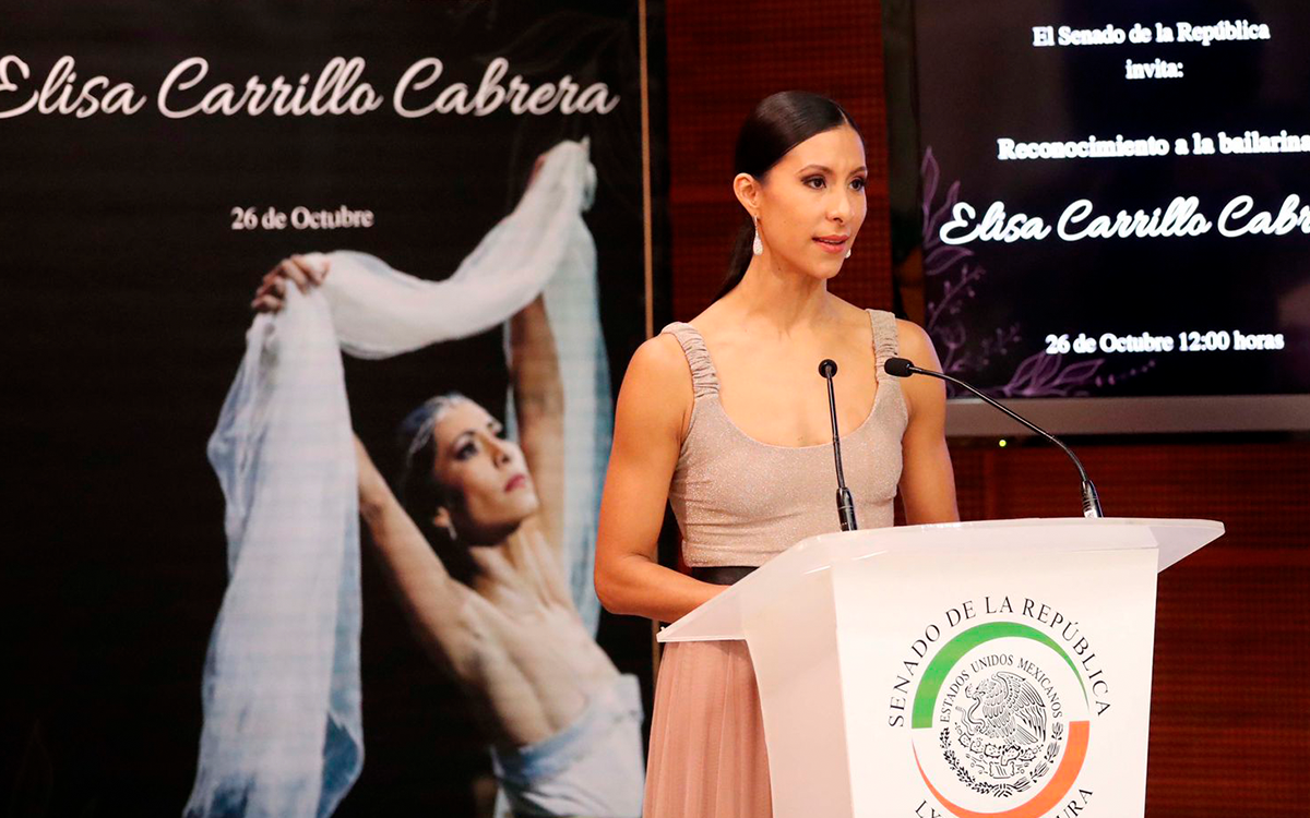 La bailarina Elisa Carrillo fue reconocida en el Senado de la República ...