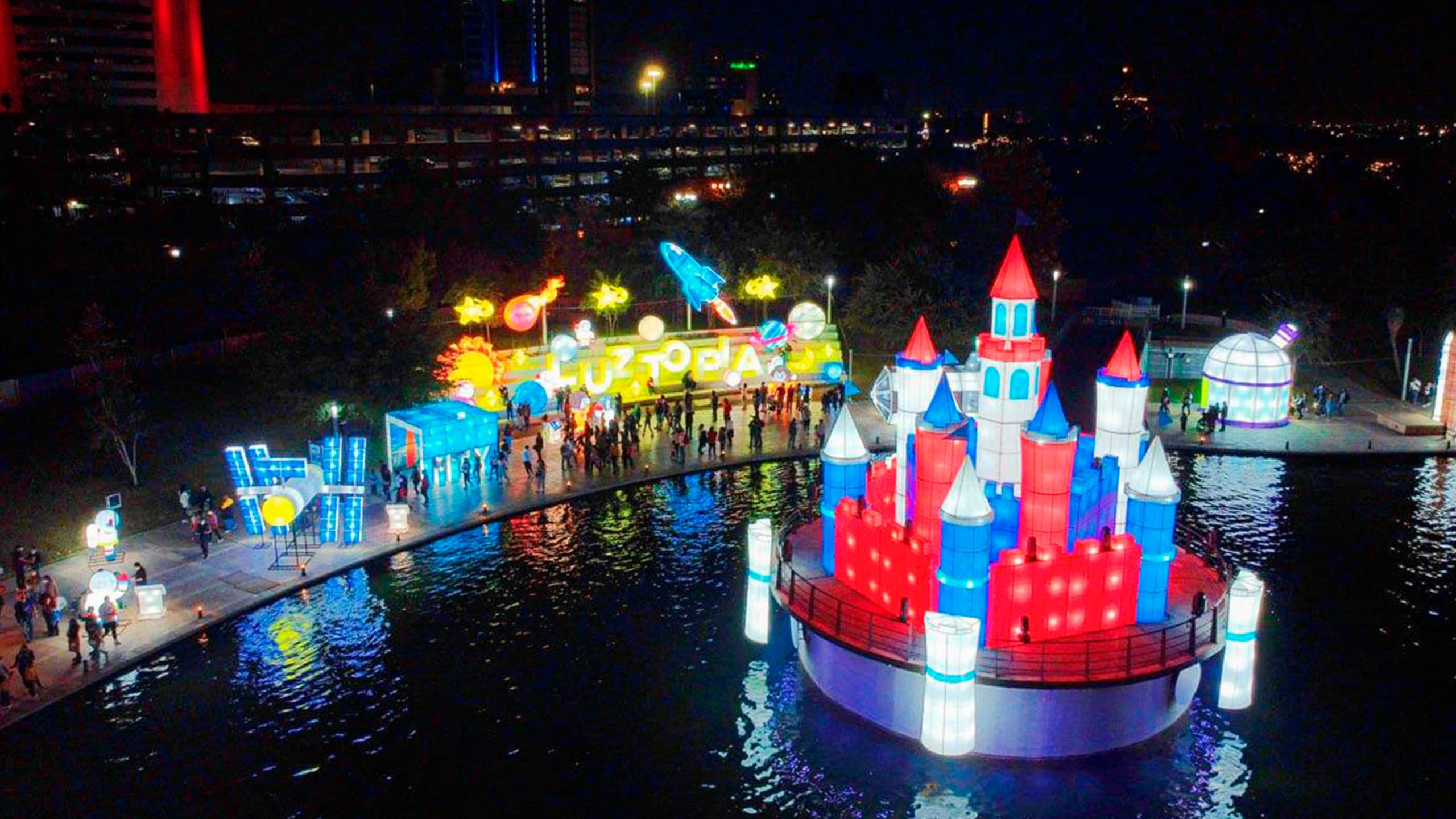 Llega la Navidad a Monterrey con festival de luces en Parque Fundidora ...