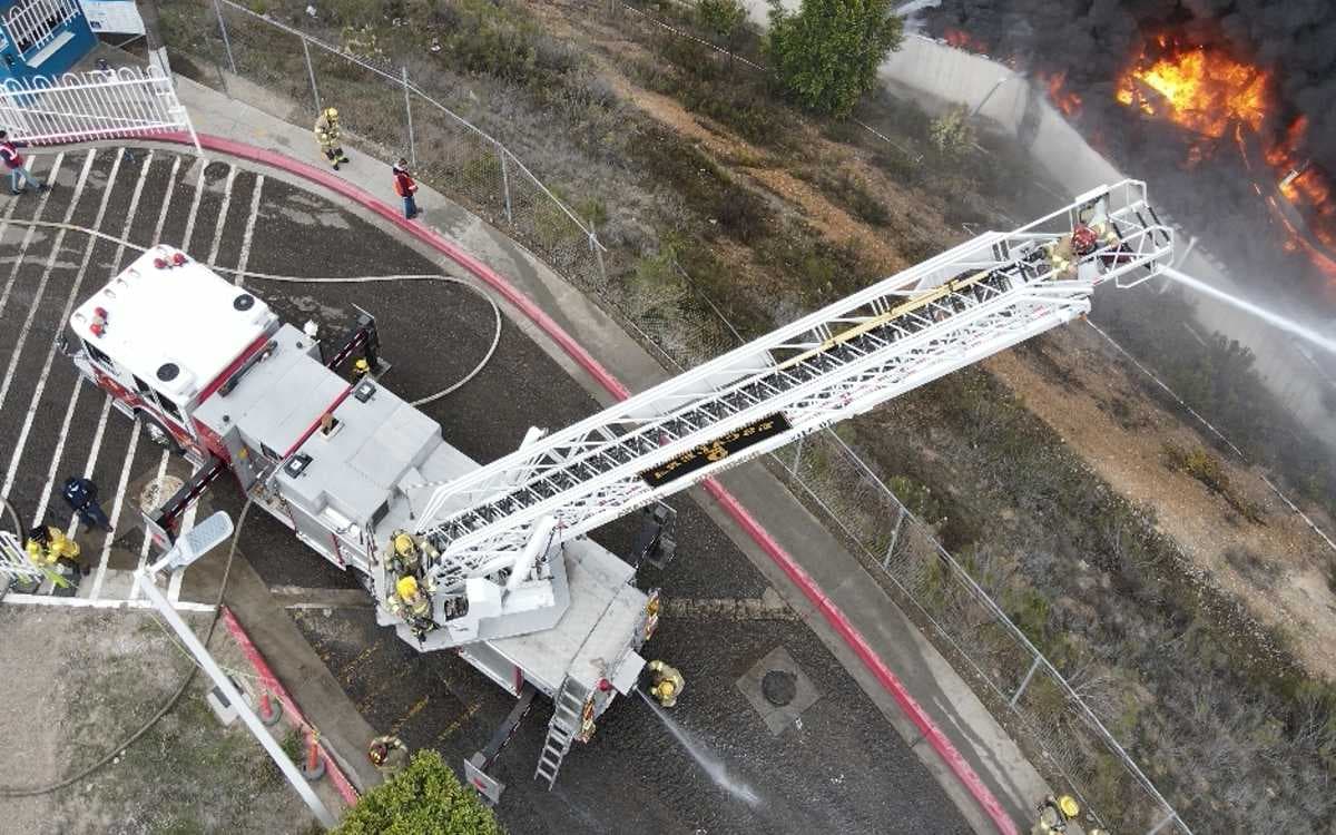 Clausuran empresa en parque industrial de Tijuana por incendio y falta ...